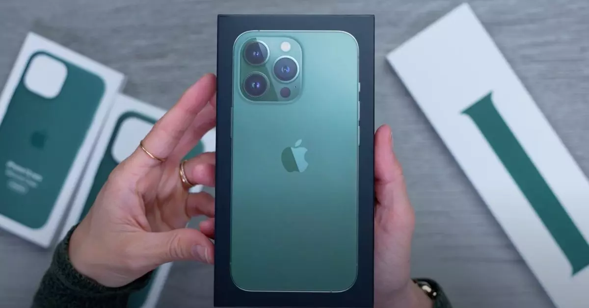 Roundup: hier is een nadere blik op de nieuwe groene iPhone 13- en iPhone 13 Pro-ontwerpen