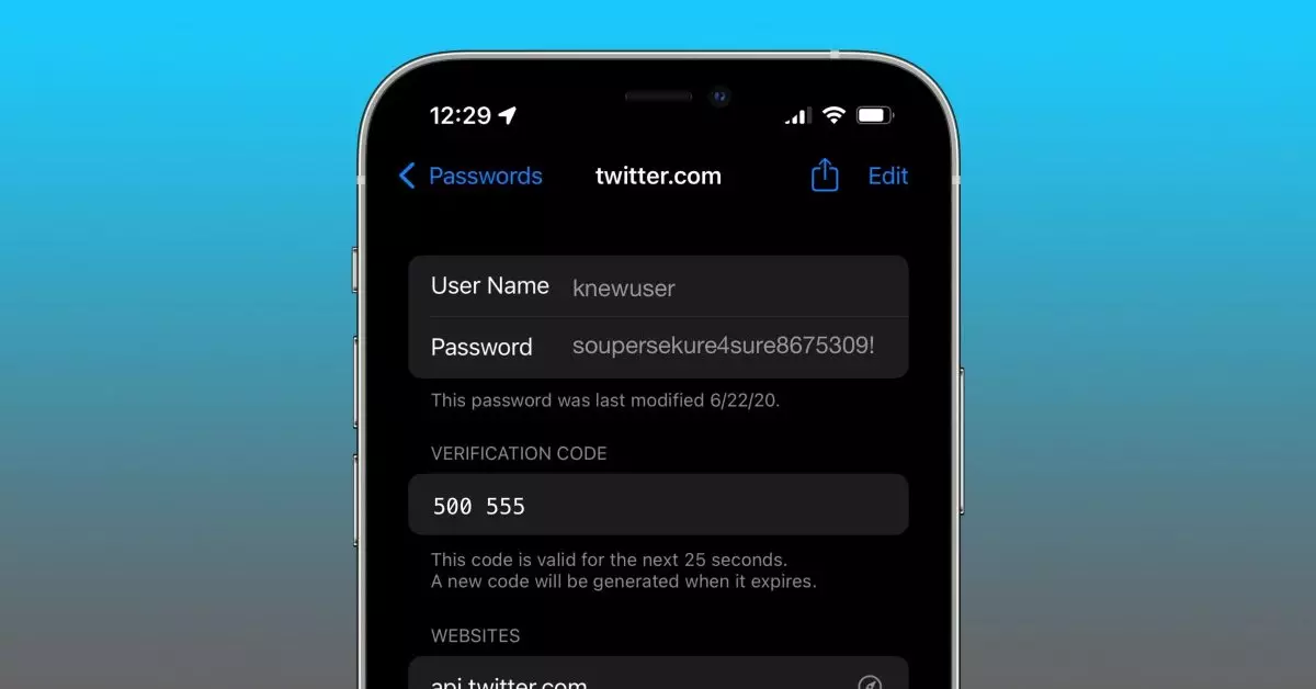 Wéi benotzen ech iOS 15 2FA Code Generator an Autofill