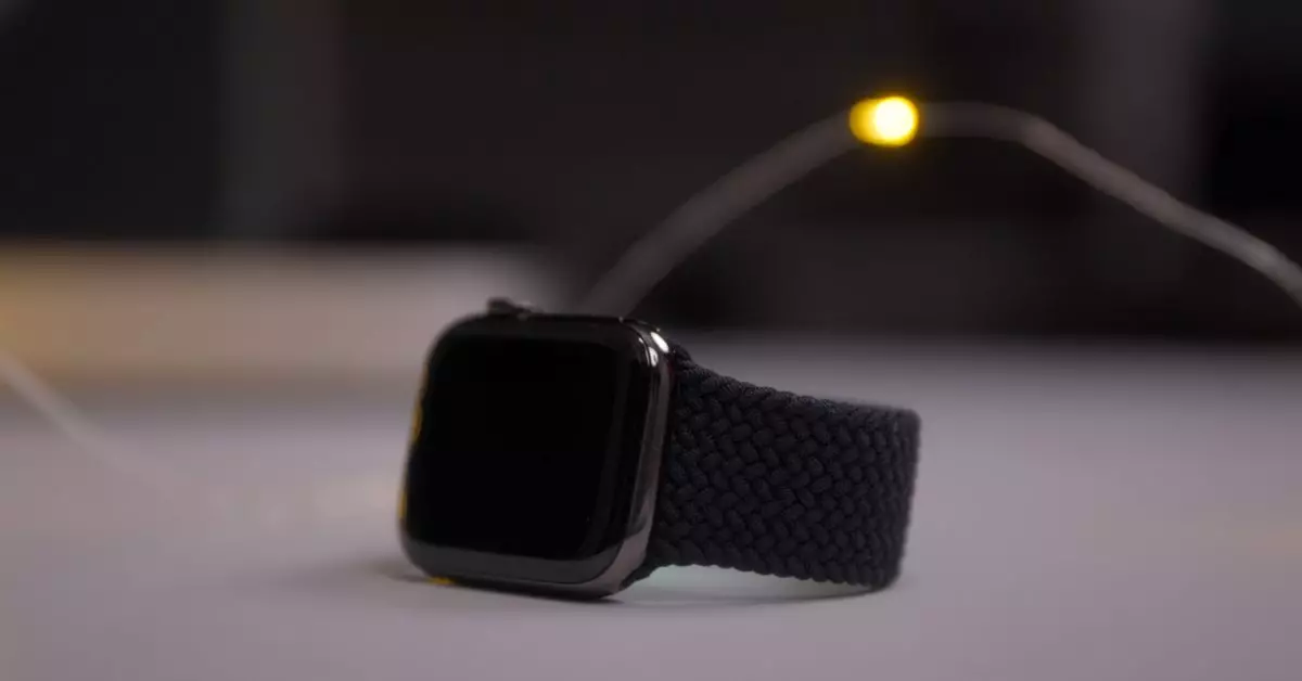 Az iOS 14.5 támogatja az iPhone feloldását az Apple Watch segítségével arcmaszk viselése közben