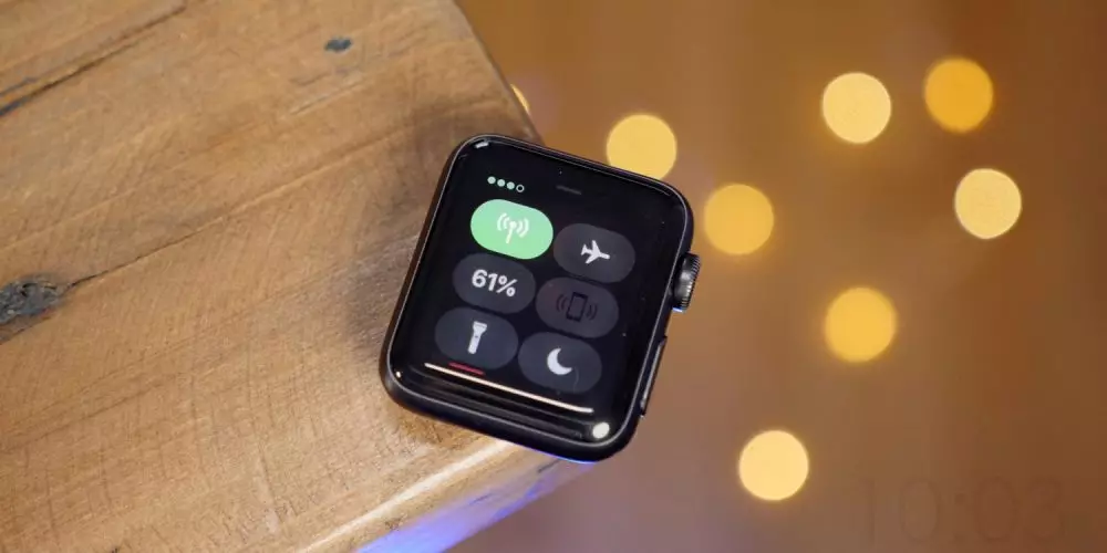 Komento: Ang Apple Watch Series 3 ay malamang na narito para sa isa pang taon 1237_2