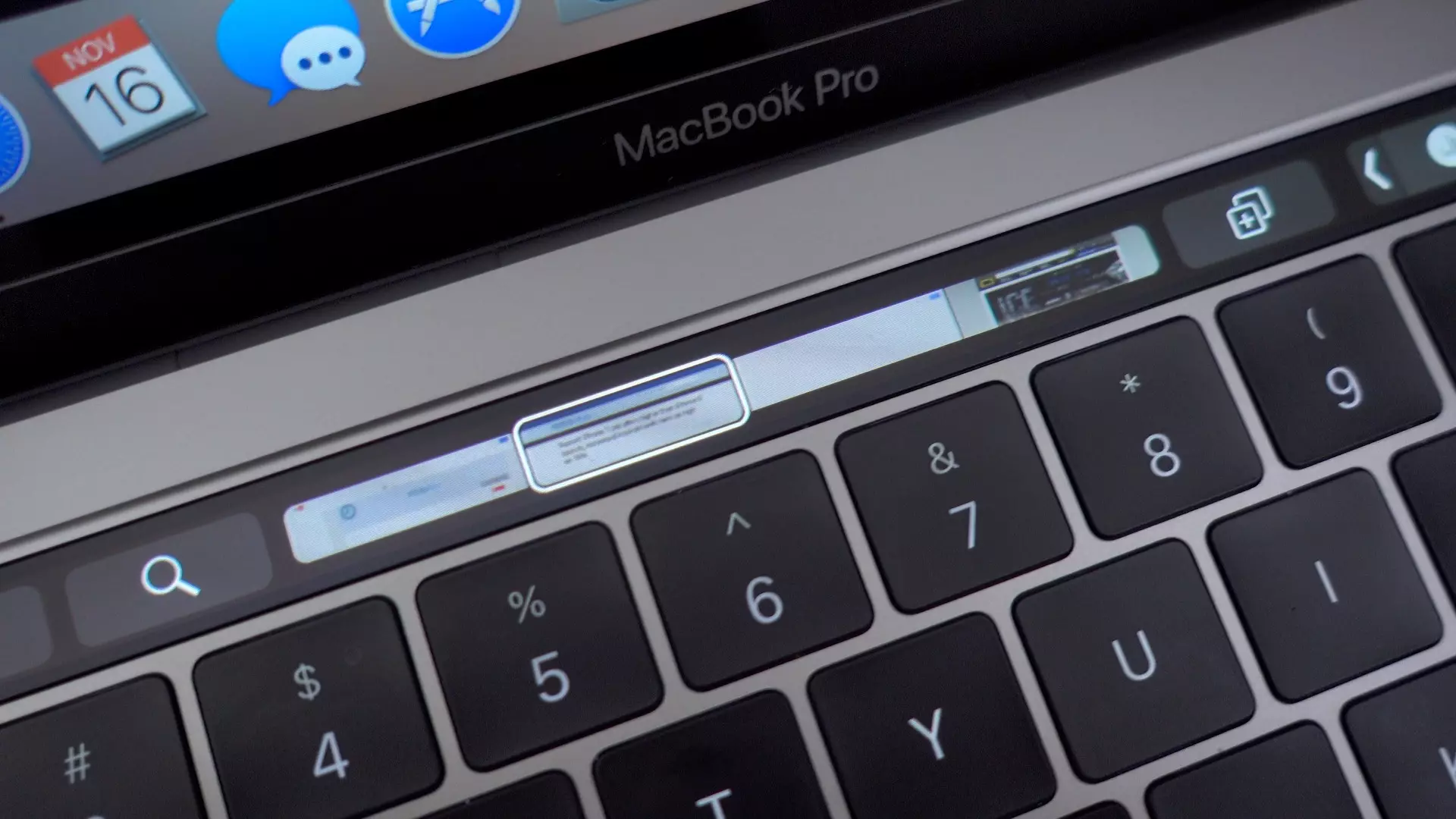 saffari-macbook-pro-touch-bar