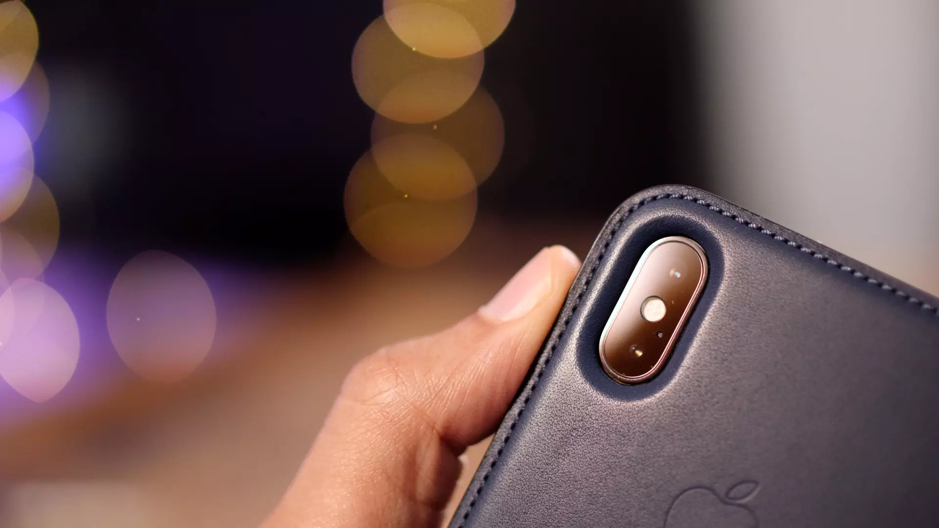 ഹാൻഡ്-ഓൺ: iPhone X ലെതർ ഫോളിയോ കേസ് - നിങ്ങളുടെ iPhone X-നുള്ള ഒരു സ്മാർട്ട് കേസ് പോലെ [വീഡിയോ] 14141_3