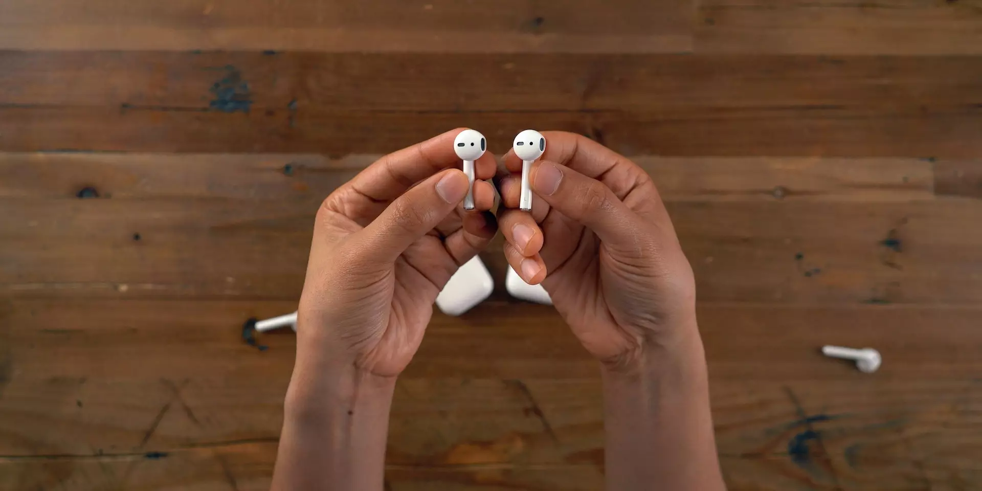 AirPods ականջակալների համեմատություն