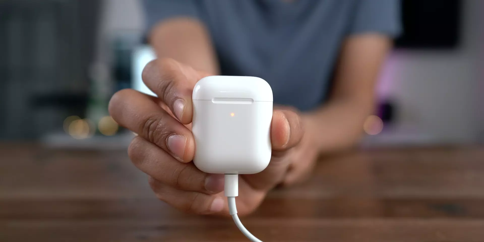 AirPods 2 유선 충전