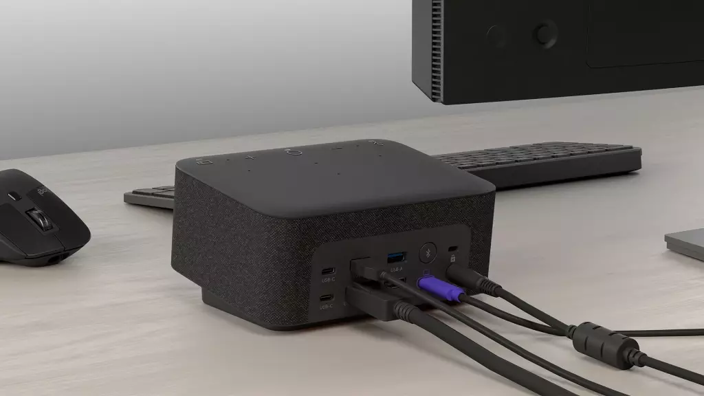 Logitech napoveduje 'Logi Dock' z vgrajenim zvočnikom 14402_2