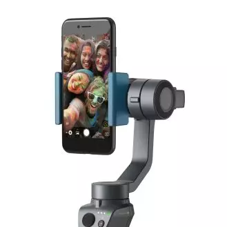 DJI odhaľuje nový gimbal stabilizátor Osmo Mobile 2 pred CES 2018 0004