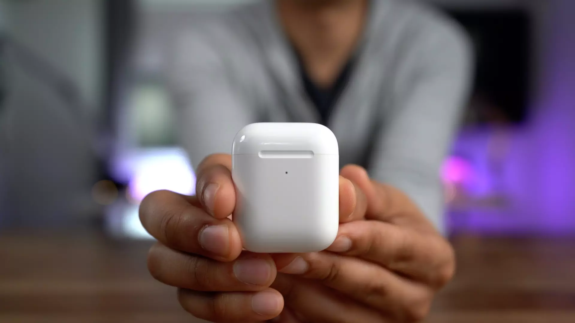 AirPods үчүн зымсыз кубаттоочу куту