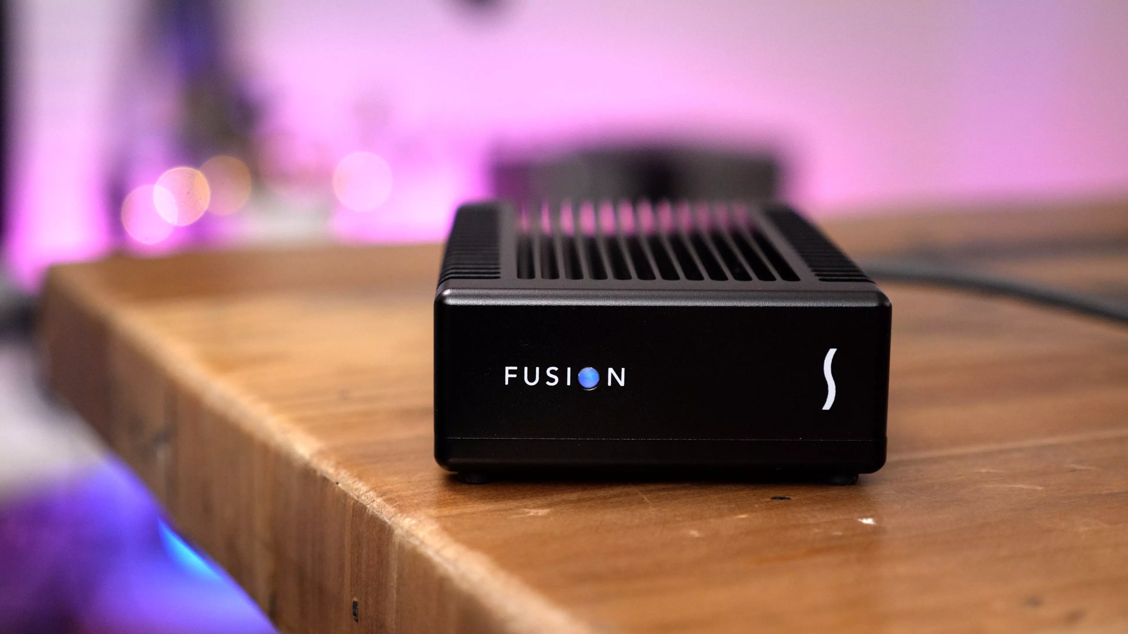 Iloiloga: Sonnet's Fusion Thunderbolt 3 PCIe Flash Drive o se manu feʻai faʻavavevave ma faʻamalosi pasi [Video] 15199_10