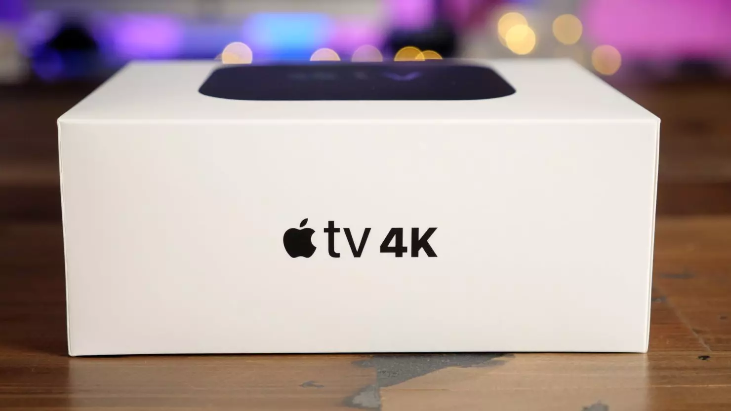 Nella foto la scatola di Apple TV 4K