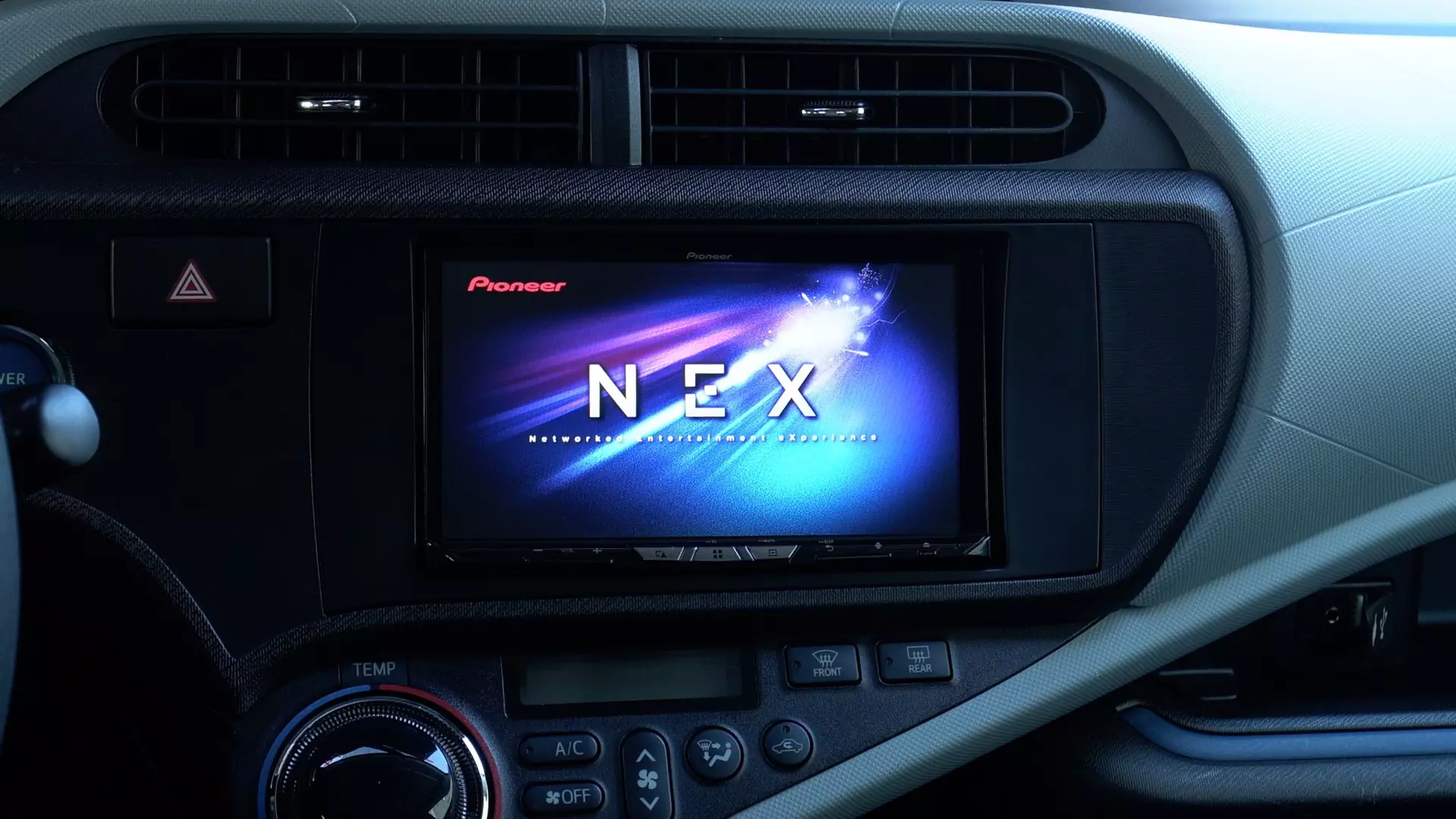 CarPlay nirkabel Pioneer W8400NEX