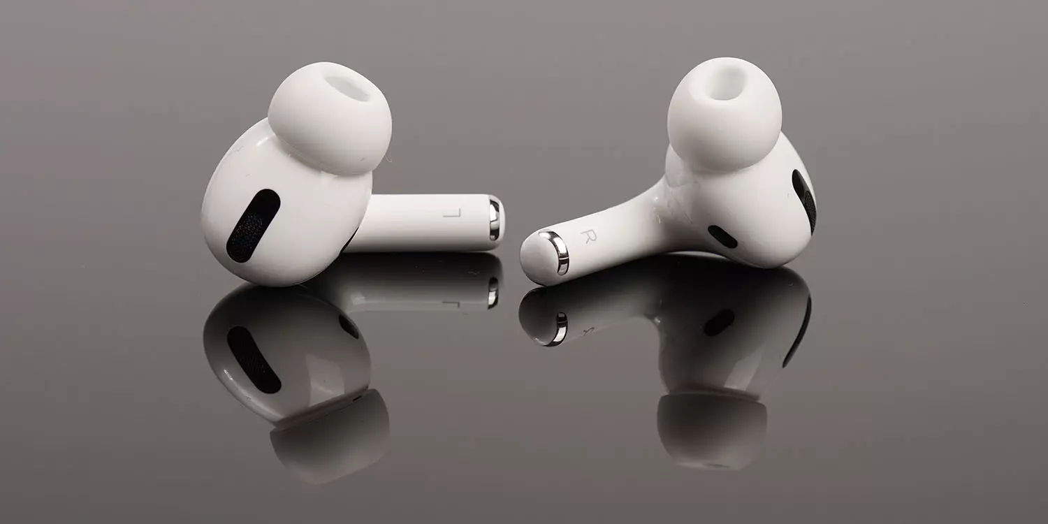 미래의 AirPods 모델은 스마트할 수 있습니다.