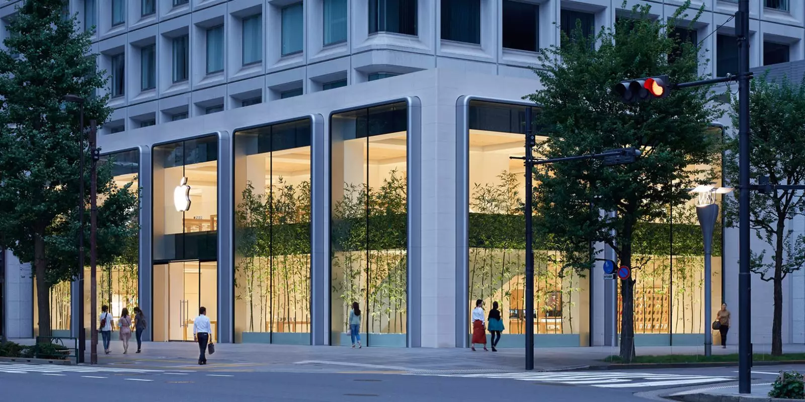 Foto exterior da Apple Store em Tóquio | Relatório antitruste japonês pede várias lojas de aplicativos e muito mais