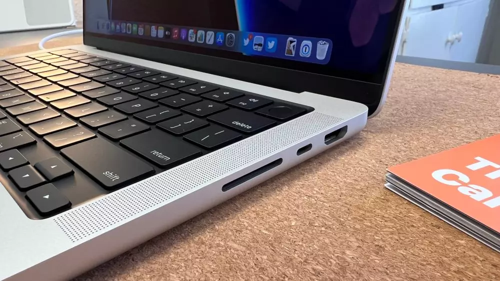 Ntuli aka: Kedu ihe kacha amasị gị na MacBook Pro ọhụrụ? 22549_5