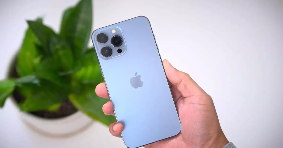 Kaip priversti iš naujo paleisti „iPhone 13“, įjungti atkūrimo režimą ir kt