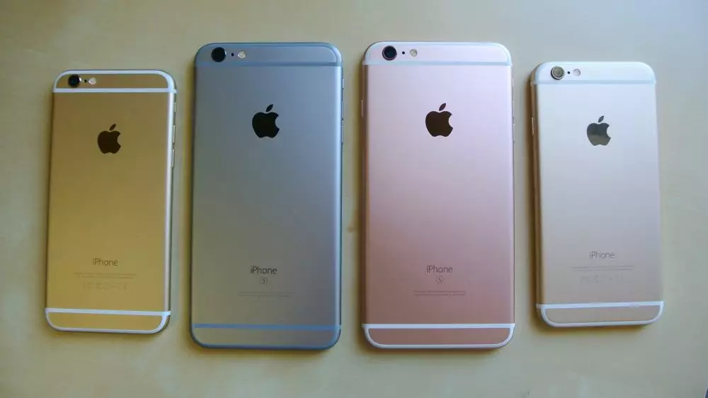 Njẹ Apple le ṣe idasilẹ iPhone 14 Plus ni ọdun yii? 2323_2