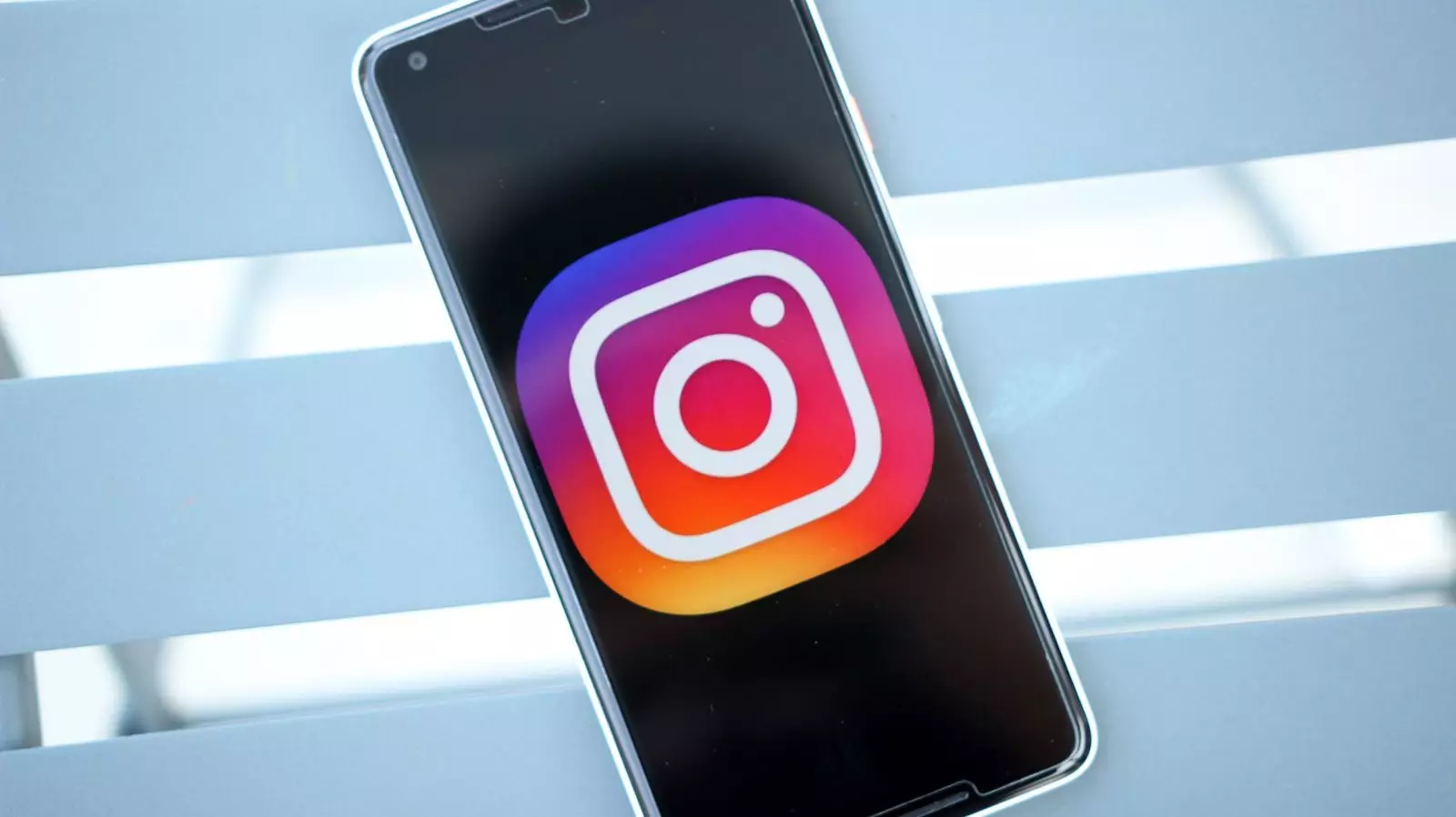 Instagram o le a le toe logoina tagata faʻaoga pe a faʻamalama e se tasi a latou Tala 23832_1