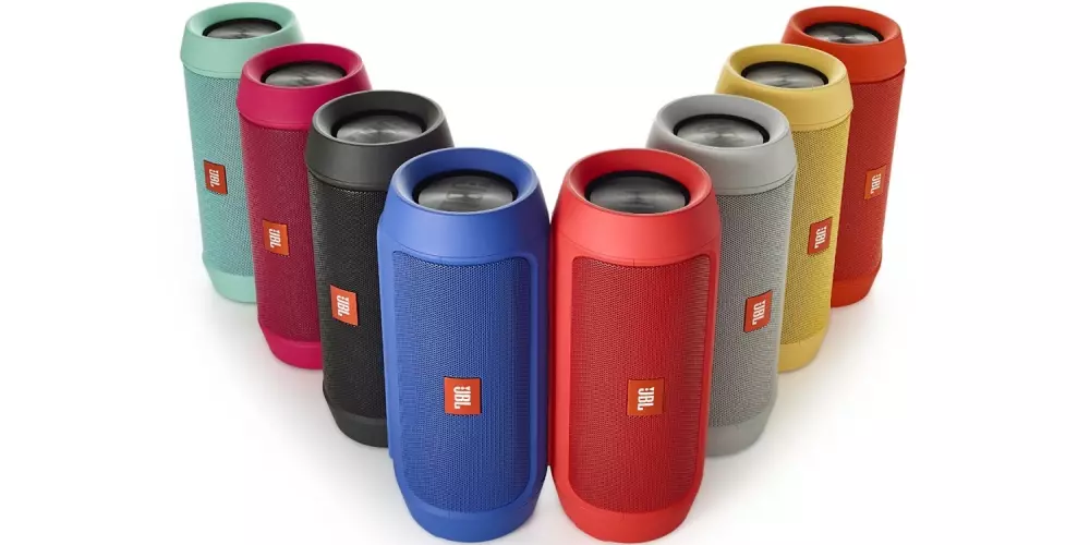 jbl-charge-2-পোর্টেবল-ব্লুটুথ-স্পীকার1