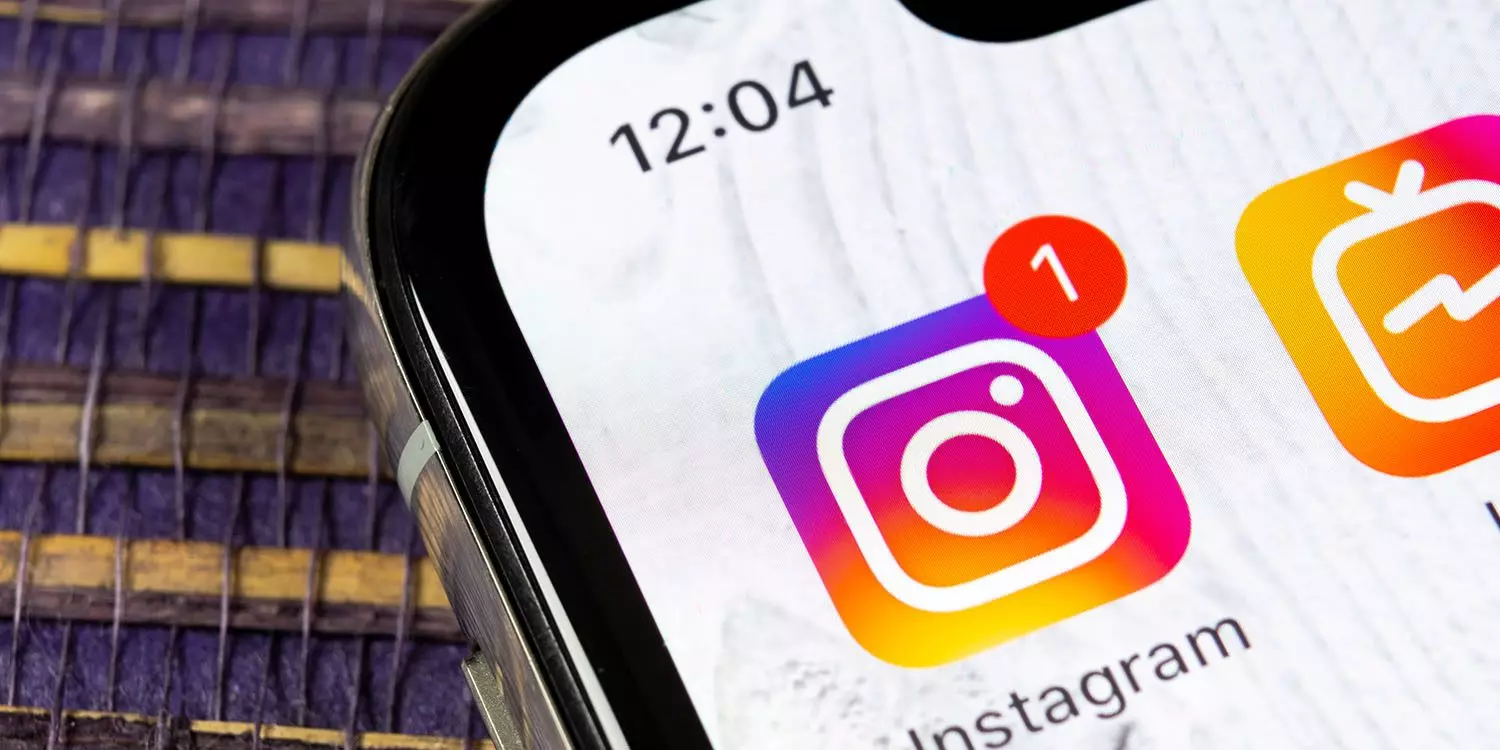 Si të fshini në masë komentet udhëzime në Instagram iPhone iOS