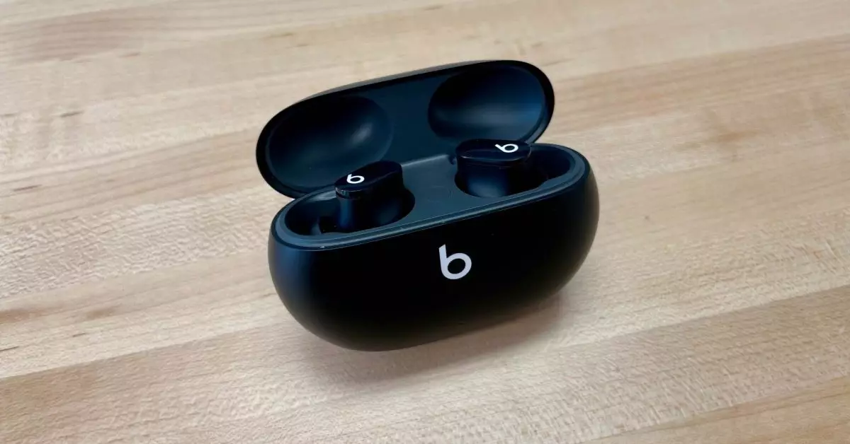 Beats Studio Buds täzelenmesi, iCloud-y derrew jübütlemäge mümkinçilik berýär