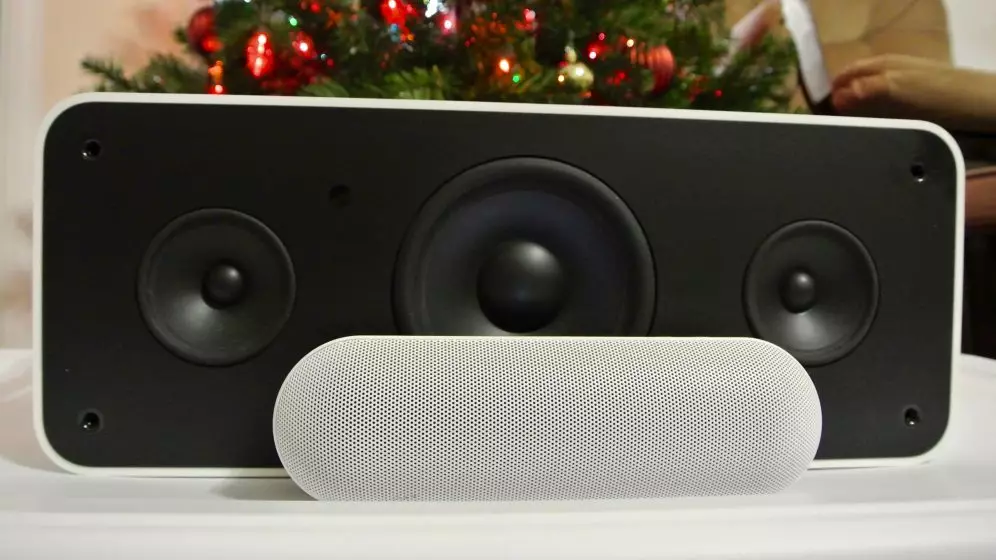 Beats Pill+ iPod Hi-Fi frontal