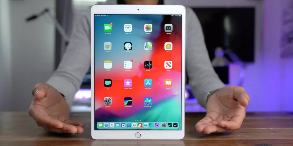 2019 “iPad Air”