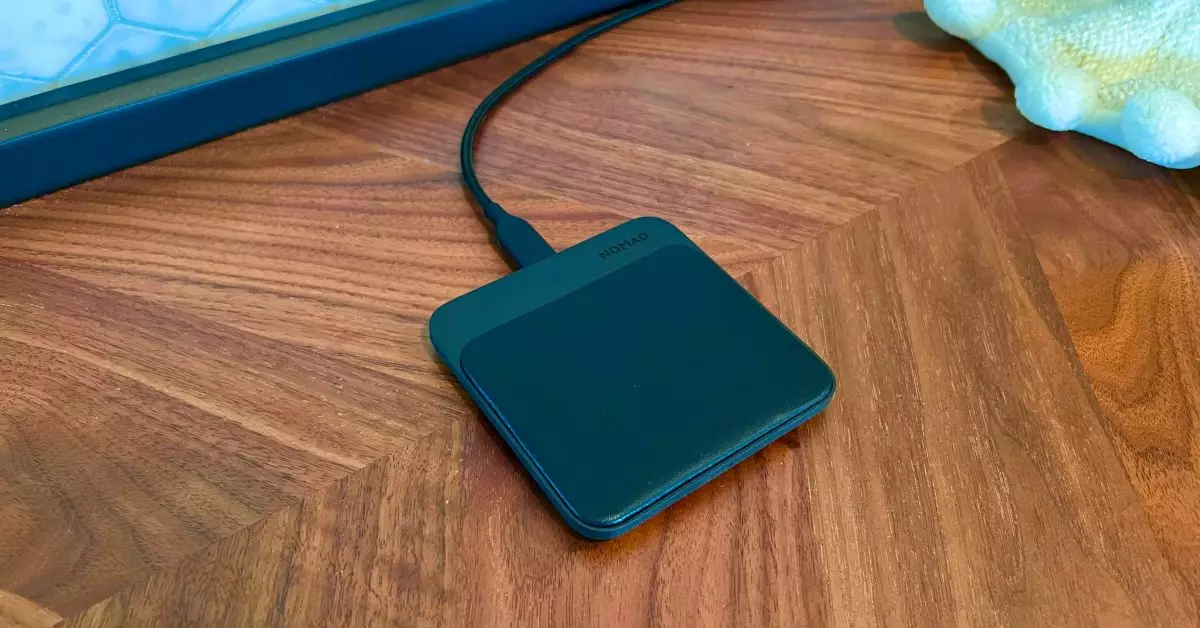 Áttekintés: Nomad Base Station Mini MagSafe iPhone támogatással