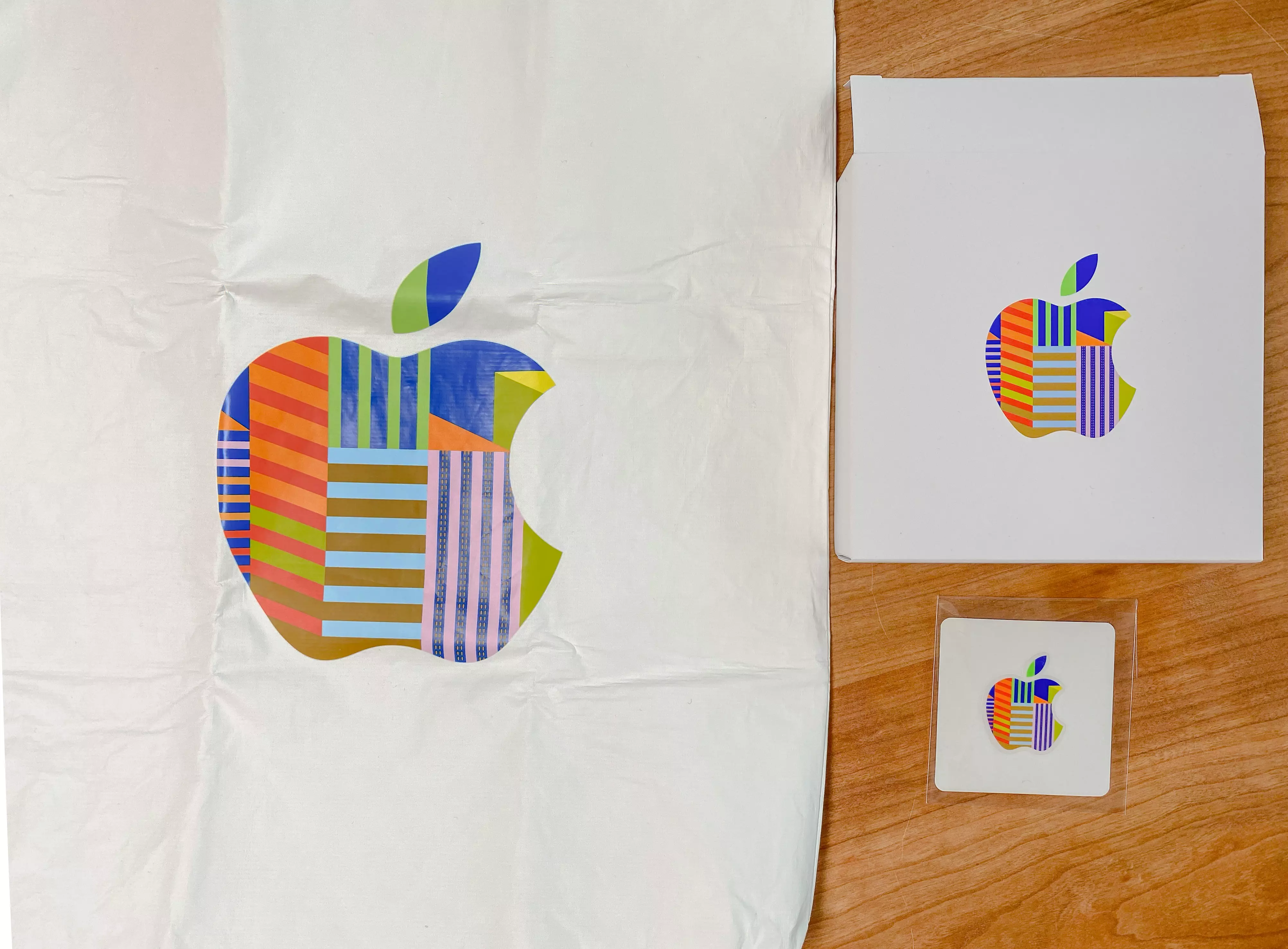 Souvenir tote bag and sticker