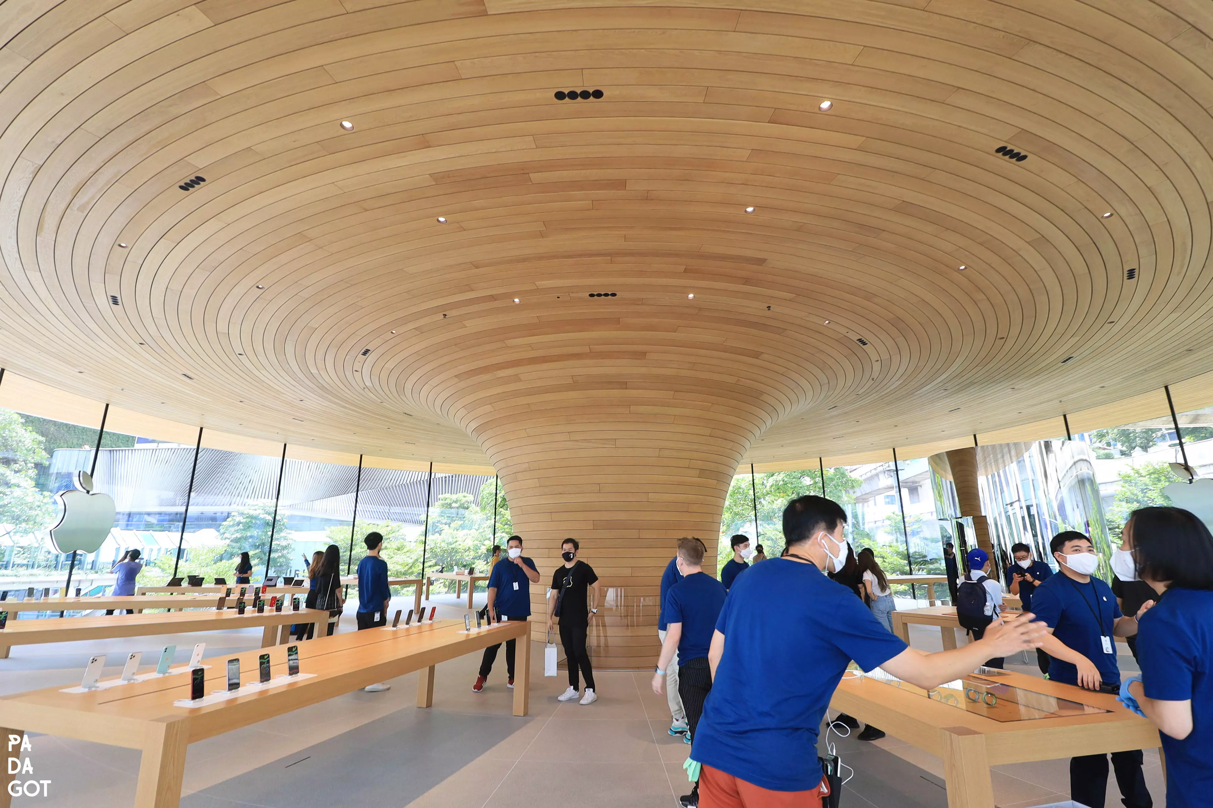 사진: 태국, Apple Central World 환영 321_6