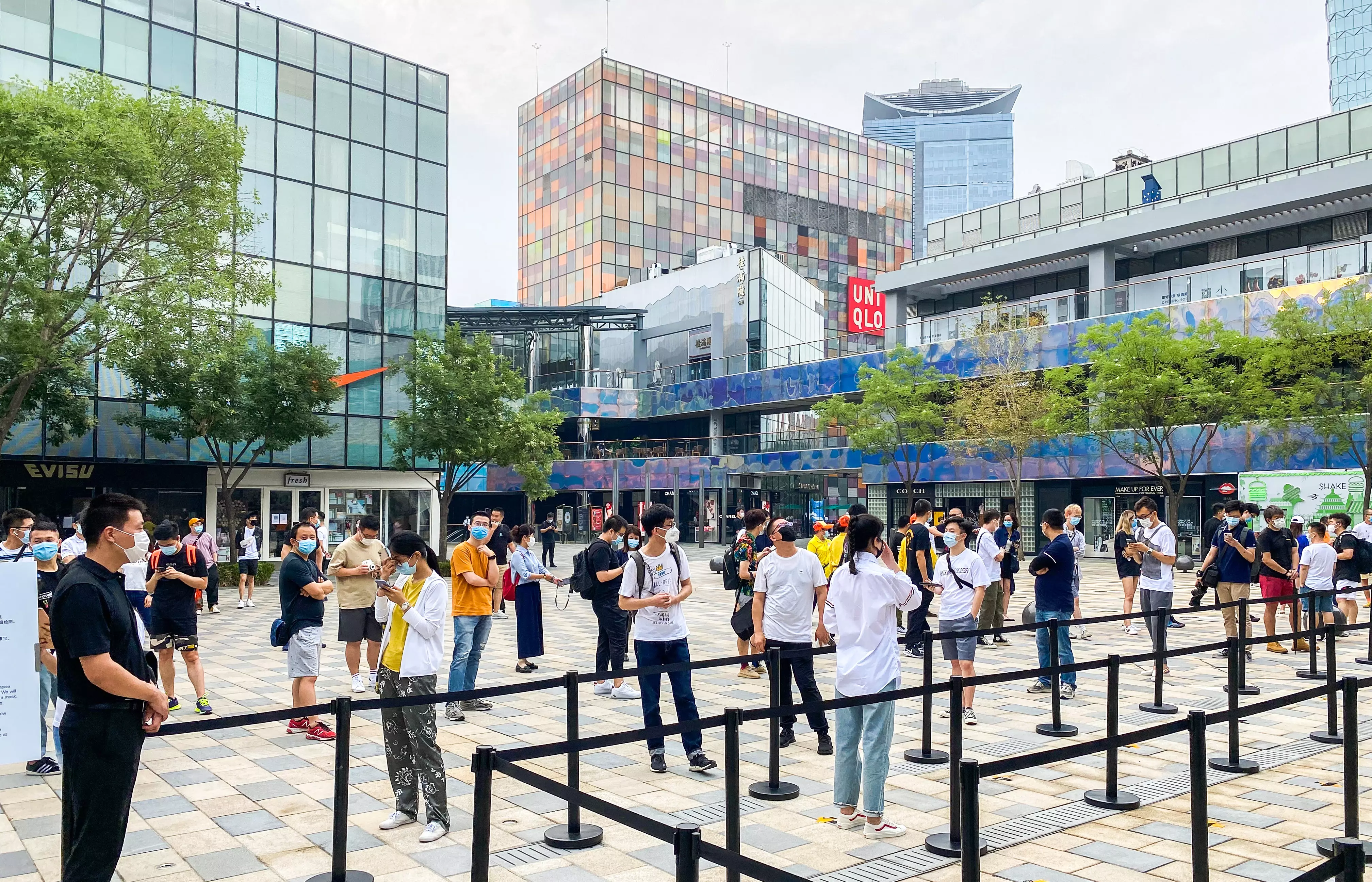 Zithunzi zowerenga: Apple Sanlitun Yatsopano ili ndi zomanga zapamwamba za Apple Store 325_9