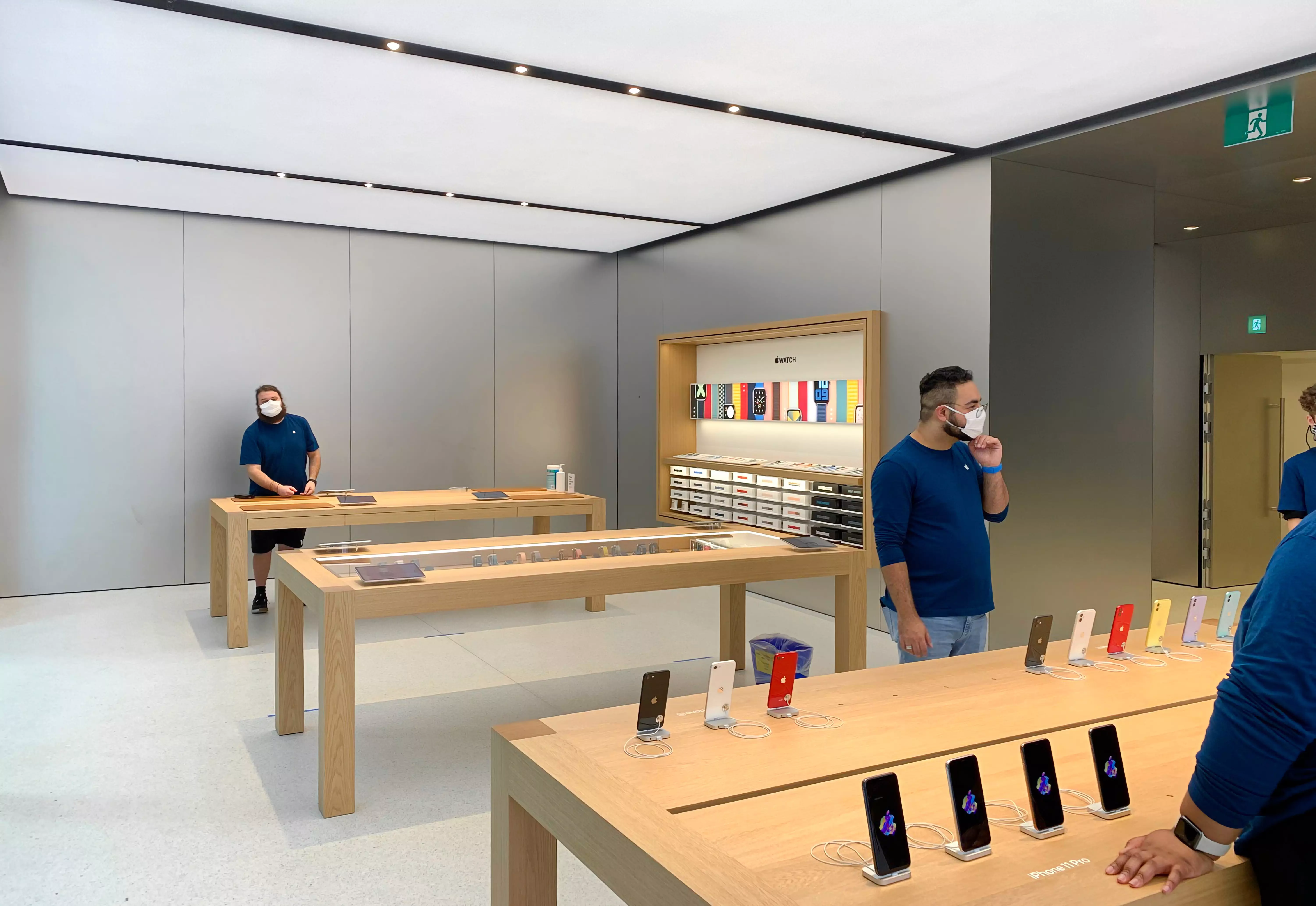 Foto's: Apple Sydney iepenet opnij mei nij ûntwerp 333_3