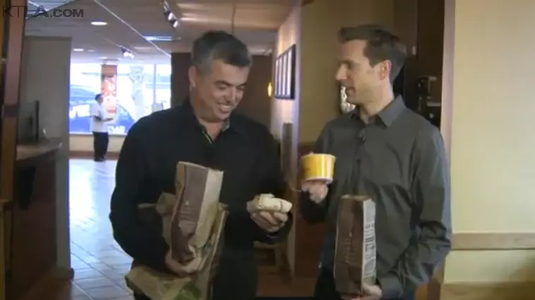 Eddy Cue mengambil belanja percutian KTLA untuk mempamerkan Apple Pay (Video) 33866_1