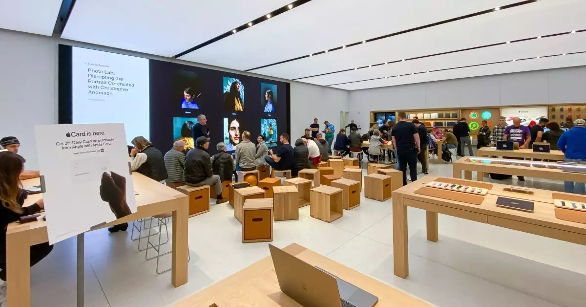 افتتاح متجر Apple Store الجديد في Maine Mall ؛ جلسات مع The Big Draw - 9to5Mac