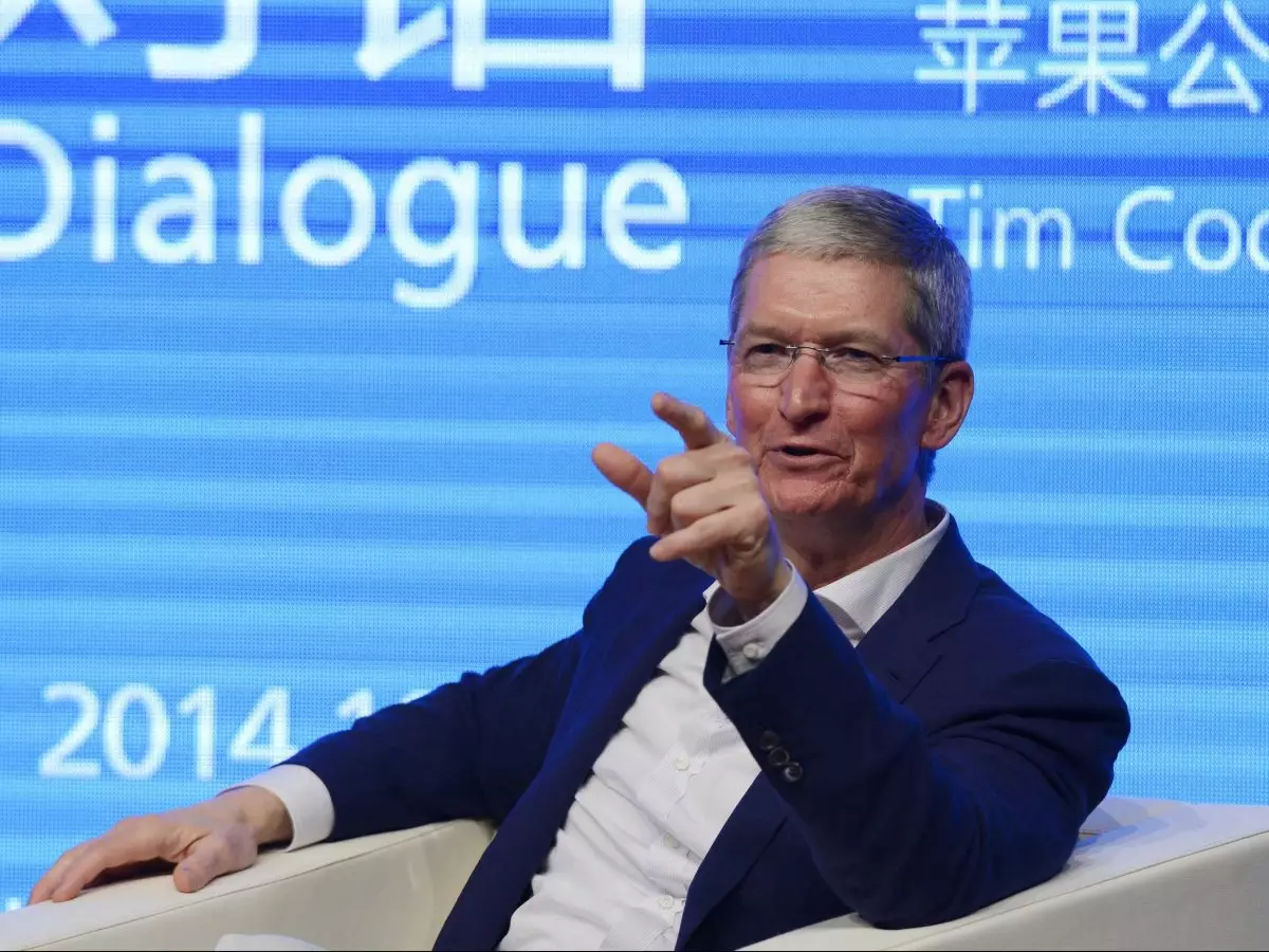 tim-cook-kina-7