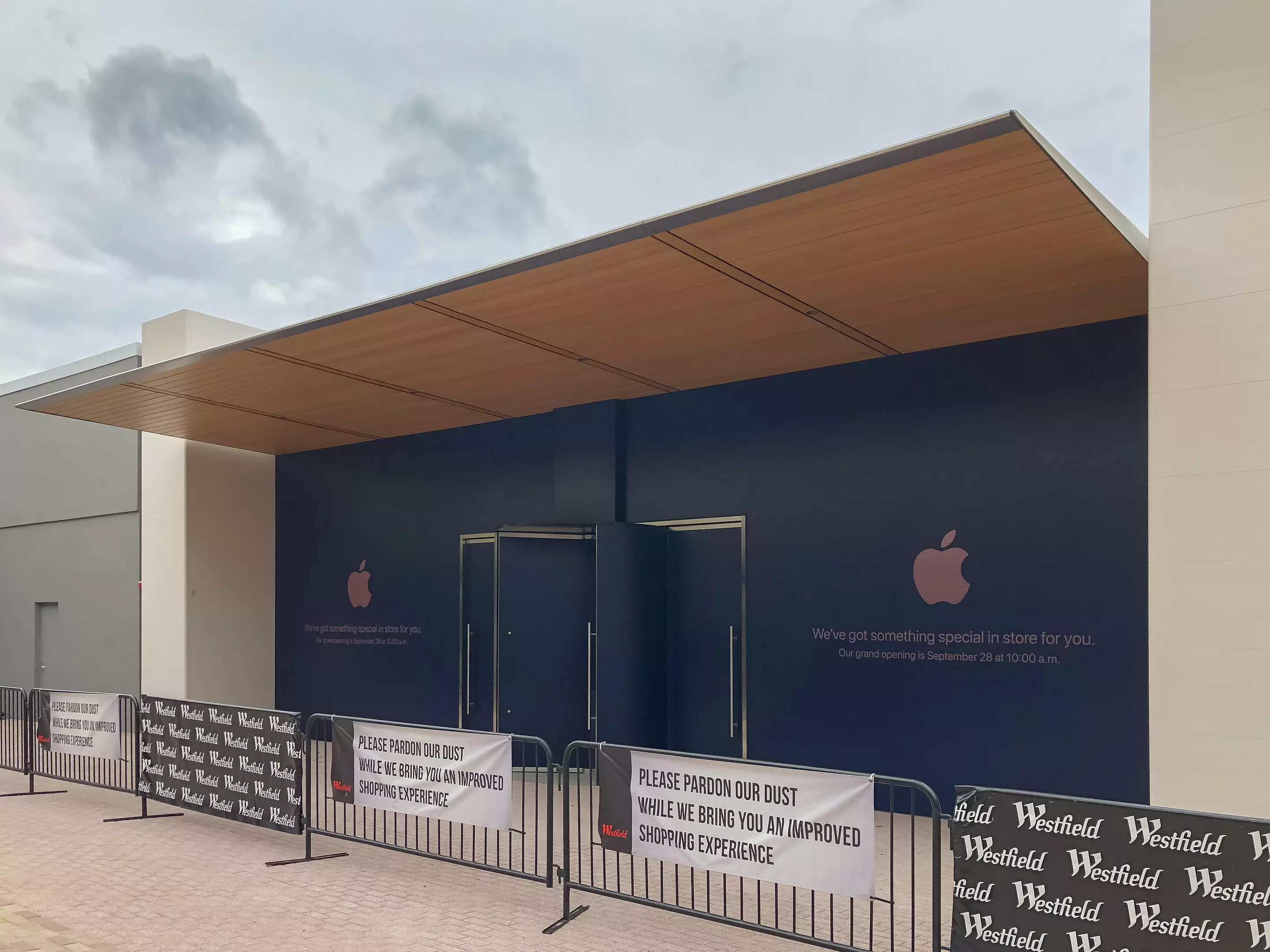 New Old Orchard Apple Store đến ngày 28 tháng 9 tại Skokie, Illinois 3929_2