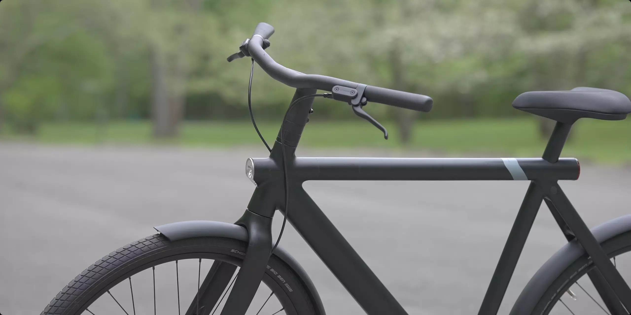 VanMoof S3-impresoj: ridinde bela e-biciklo kun Apple Trovu Mian subtenon [Video] 4135_2