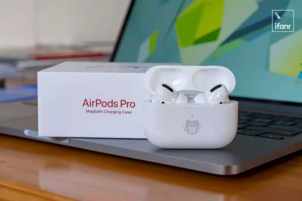 I-Apple yethula uhlelo olukhethekile lweTiger AirPods Pro loNyaka Omusha WaseShayina 4213_6