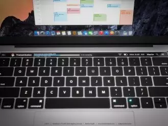 „MacBook-oled-ical“.