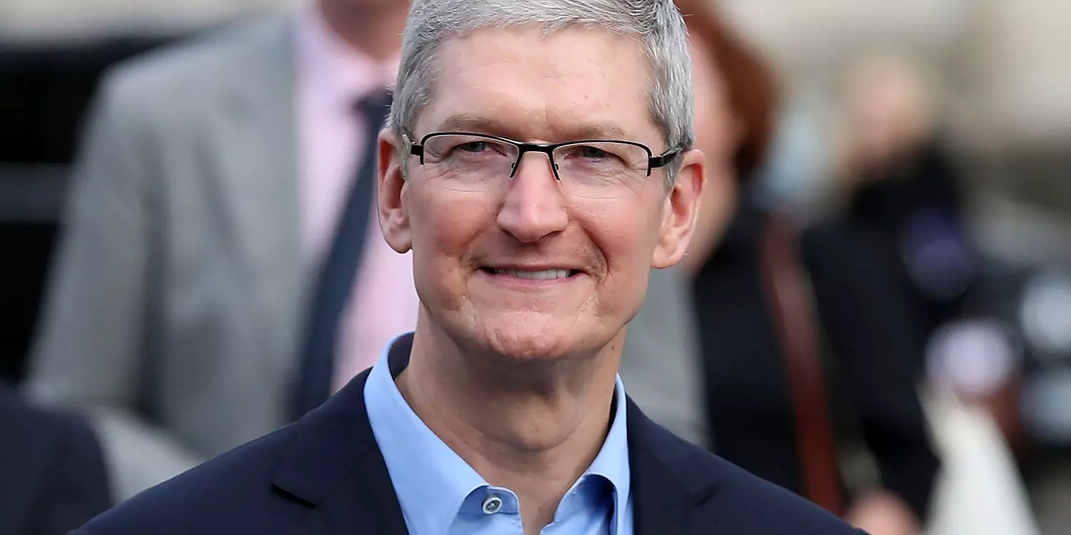 Tim Cook Huawei china