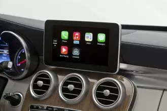 CarPlay-Benz-013