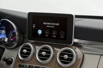 CarPlay-Benz-09