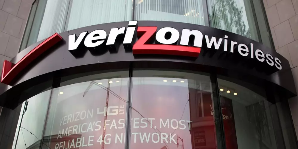 Verizon לאָנטשיז פּראָגראַם צו אַקטאַווייט ניט-Verizon יפאָנעס און נעקסוס 6 ס צו זיין נעץ 51206_1