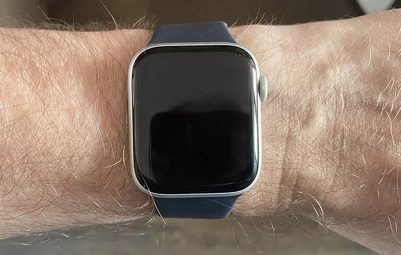 Solo Loop Apple Watch တီးဝိုင်း - ပထမဦးစွာ အထင်အမြင်များ ကောင်းပါတယ်။ 54073_6