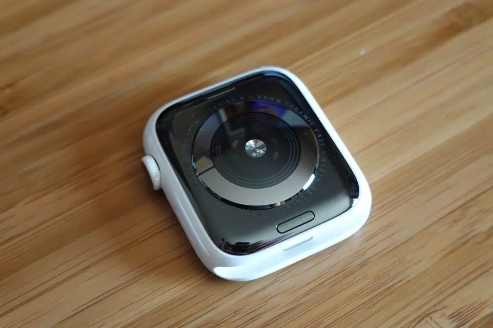 Apple Watch Edition: Hands-on met die herontwerpte wit keramiekreeks 5 5414_9