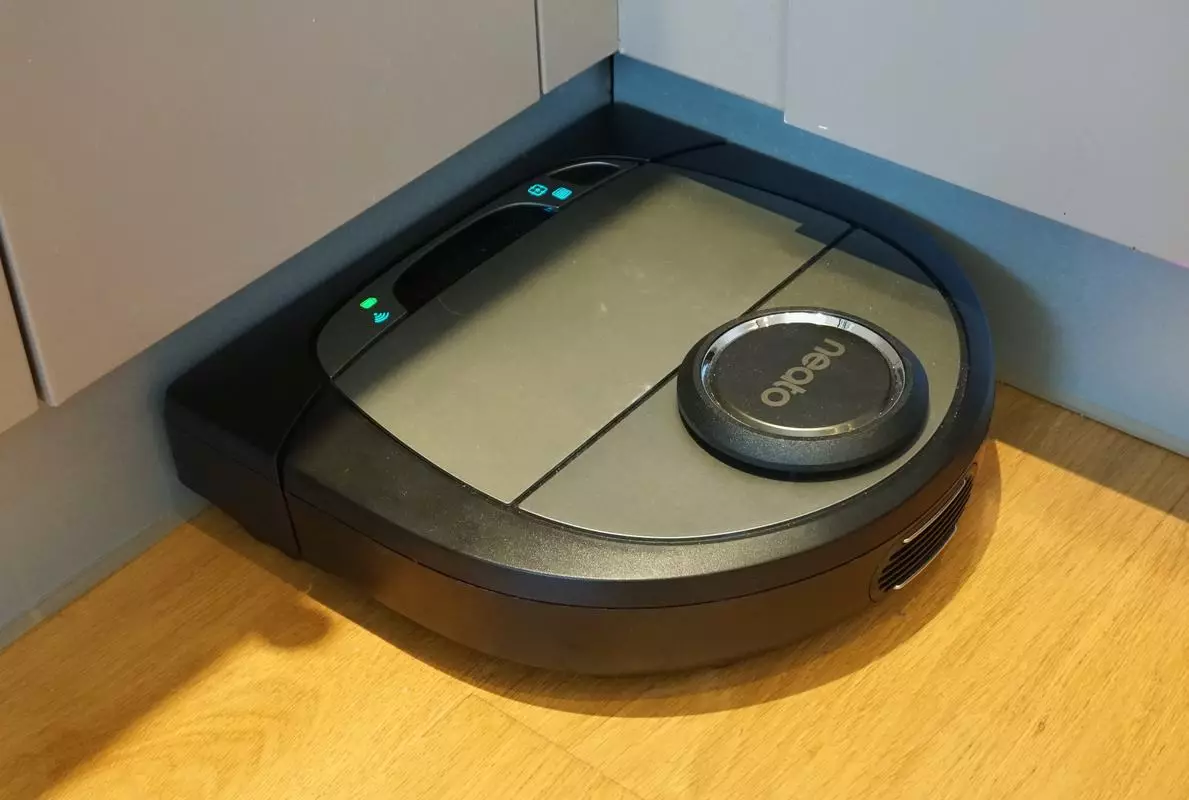 Tinjauan: The Neato Botvac D7 Connected robot vacuum cleaner mahal tapi pinter 5776_7