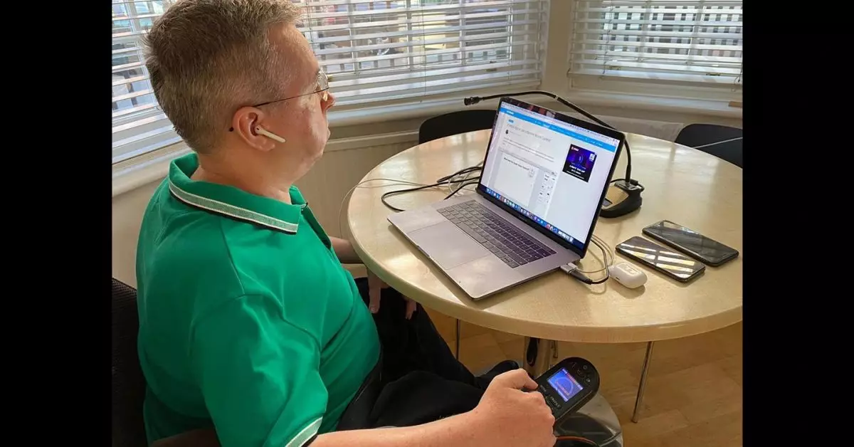 Mai amfani da Apple Quadriplegic yana kimanta iOS 15 da watchOS 8