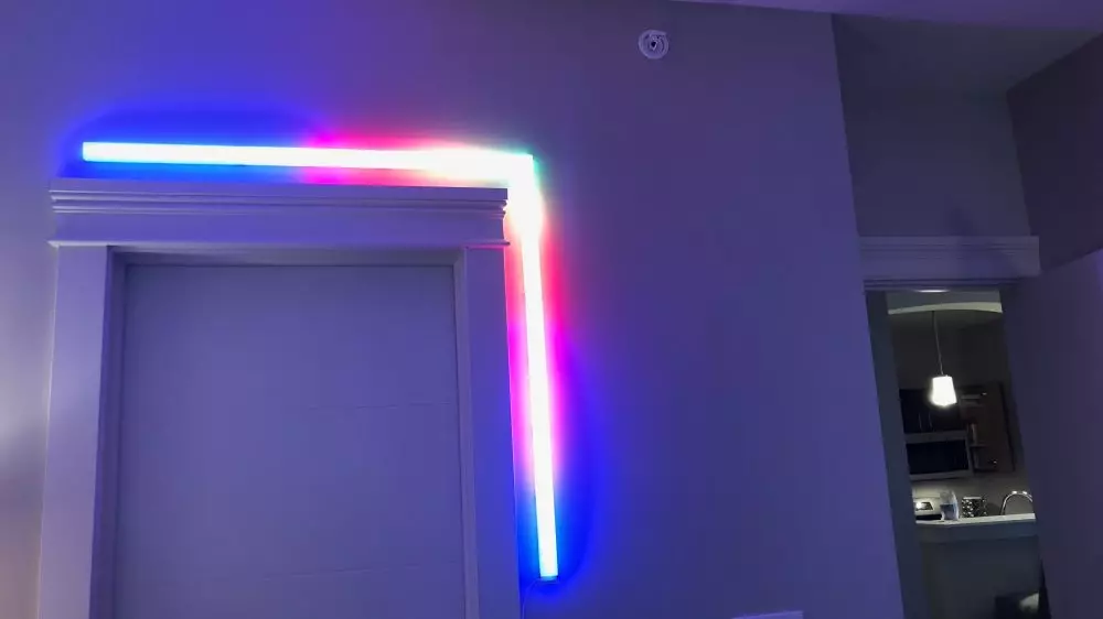 Recenzija: Lifx Beam zabavan je način dodavanja HomeKit akcentne rasvjete na svoje zidove 64731_7