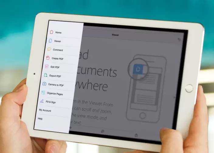 Acrobat DC Mobile App Tools View Op iPad
