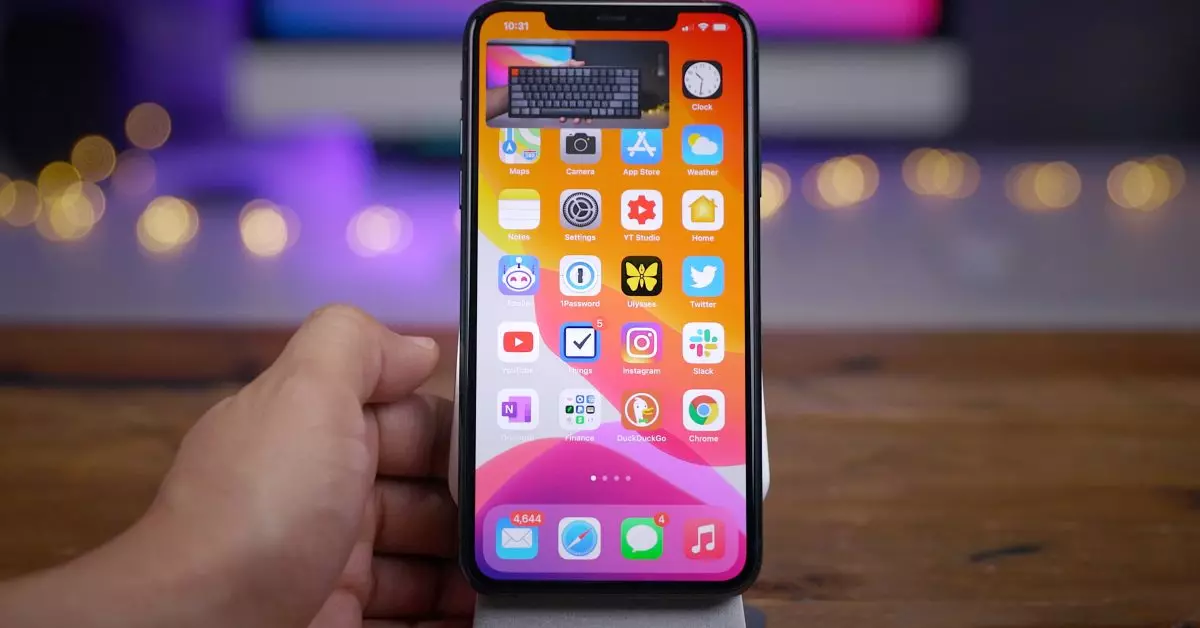 Apple sọ pe 81% ti awọn iPhones ti a ṣe ni ọdun mẹrin sẹhin n ṣiṣẹ iOS 14