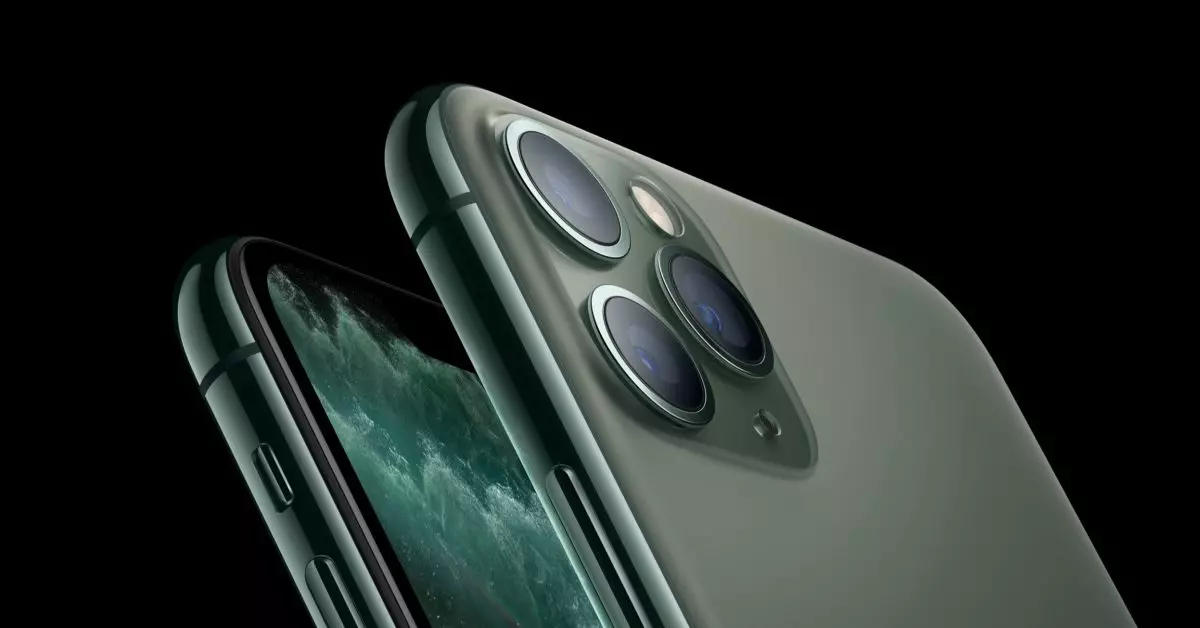 Բենչմարկը պնդում է, որ iPhone 11 Pro-ն ունի 4 ԳԲ օպերատիվ հիշողություն, սակայն այլ զեկույցներ ցույց են տալիս, որ այն ունի 6 ԳԲ: