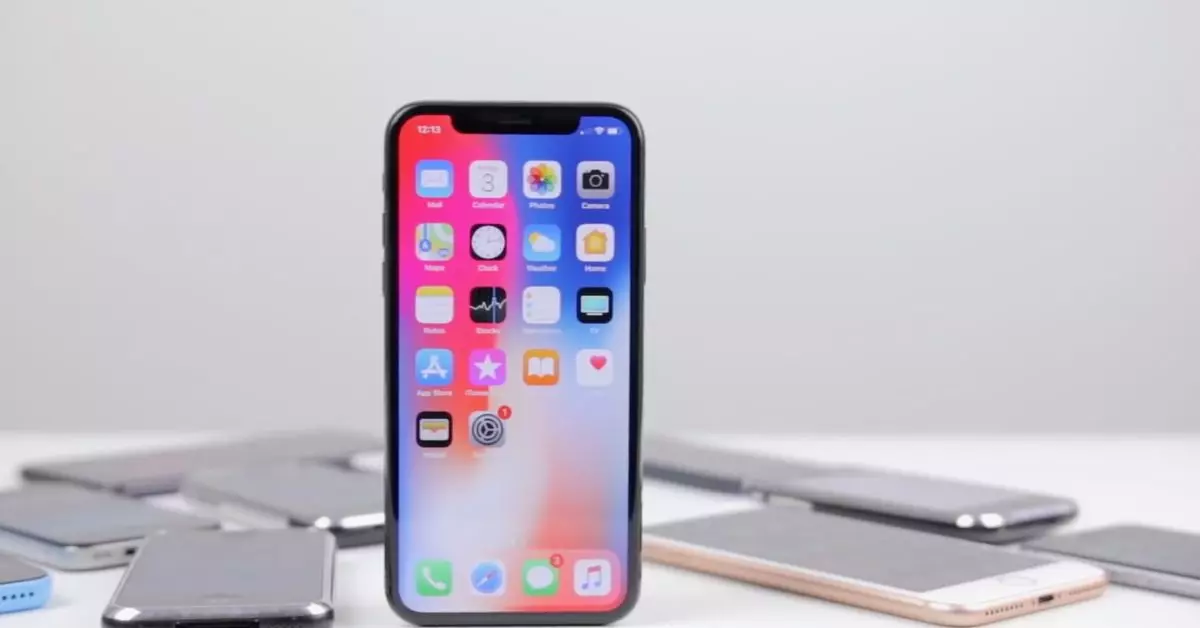 Narito kung paano inihahambing ang bagong disenyo ng iPhone X sa bawat nakaraang henerasyon ng iPhone [Video]